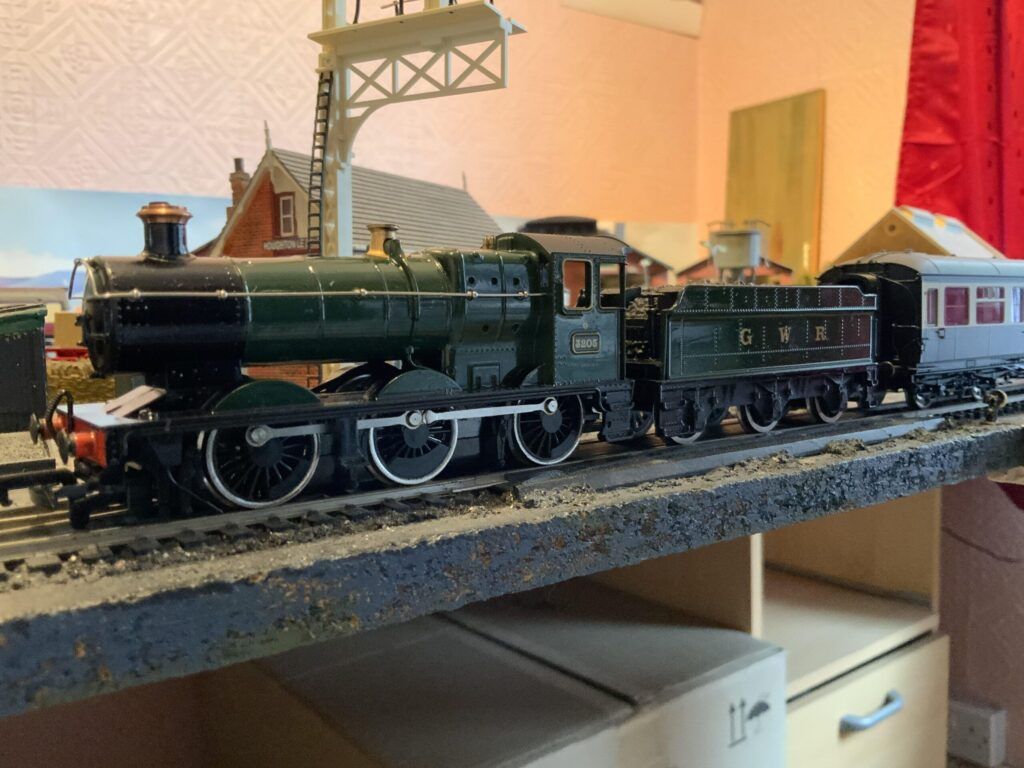 3210 GWR Collett Class 2251 tender engine in GWR green - Stanier Mogul Fund